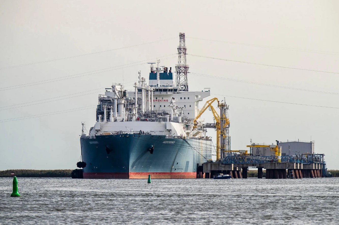 Vessel: FSRU Sequoia
